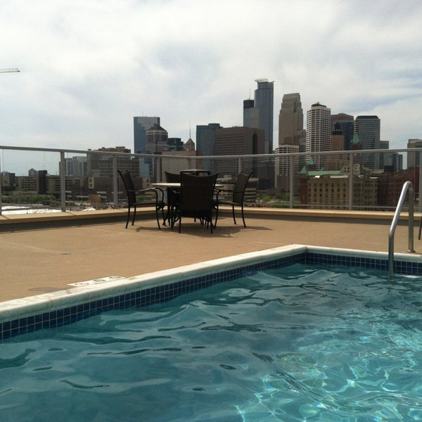 Bridgewater Rooftop Pool - Downtown East - Minneapolis, MN
