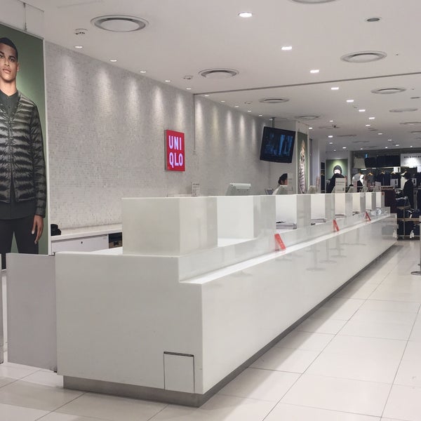 UNIQLO - Clothing Store in 명동