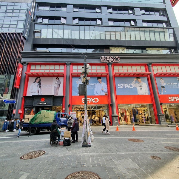 스파오 (SPAO) - 명동 - 서울특별시, 서울특별시