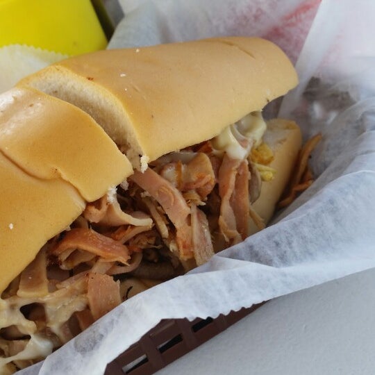 Tripletas Yoitos - Sandwich Place