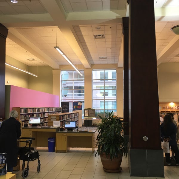 Toronto Public Library (Barbara Frum Branch) - Englemount-Lawrence - 5 ...