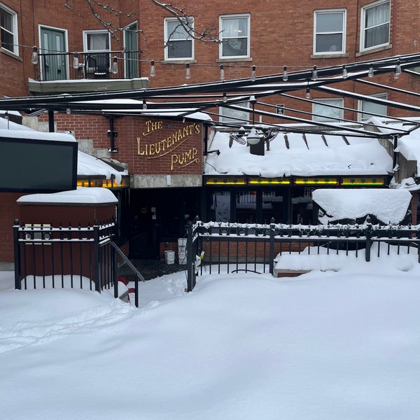 Lieutenant's Pump - Golden Triangle-Old Ottawa East-Ottawa South - 42 tips