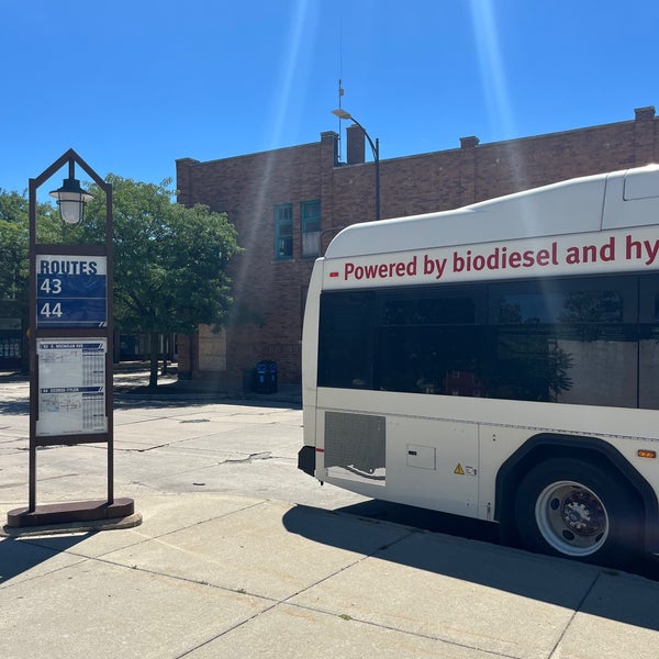 Ypsilanti Transit Center - AATA - Bus Station