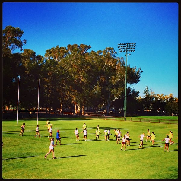 Steuber Rugby Stadium - Rugby Pitch in Stanford