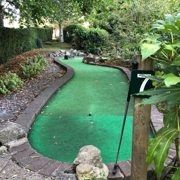 Victoria Falls Adventure Golf - Mini Golf in Bath