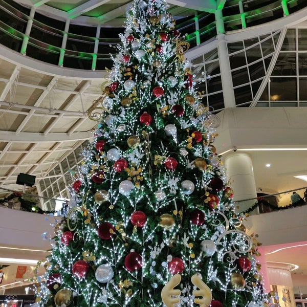 Escala (Plaza Morelia) - Shopping Mall in Morelia
