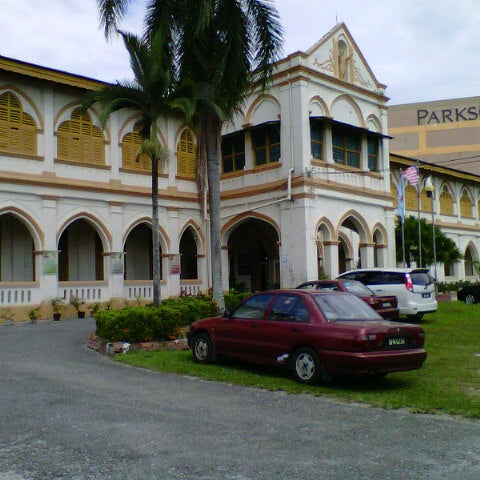 SMK Convent Ipoh - High School