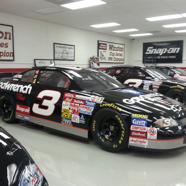 RCR Racing Museum - 4 tips