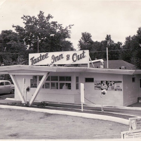 Tastee Inn & Out - Morningside - 2610 Gordon Dr