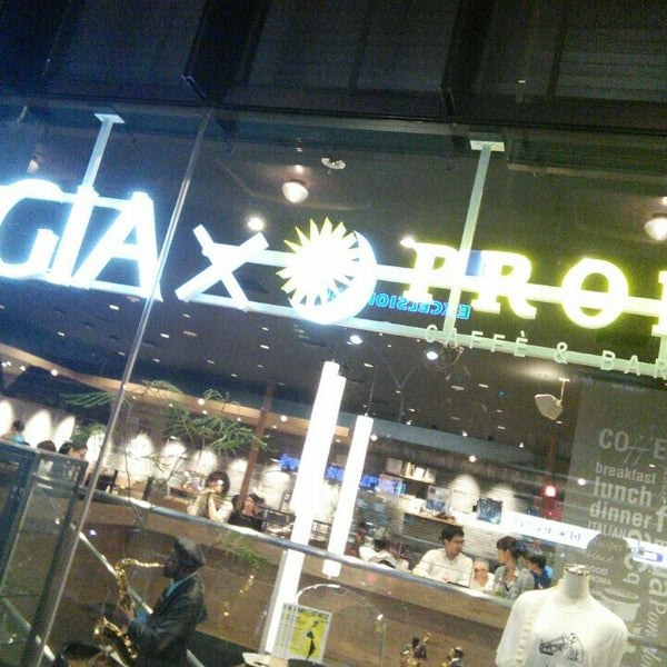 Photos at JEUGIA [Basic.] - Record Store