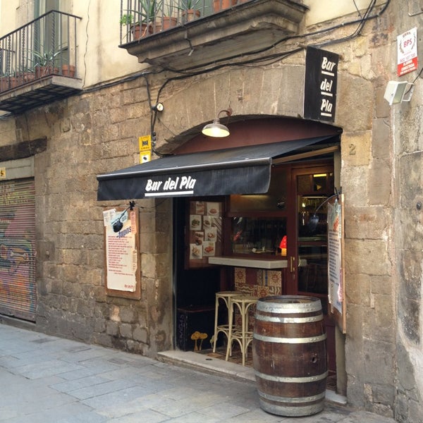 Photos at Bar del Pla - Sant Pere-Santa Caterina i la Ribera - 279 tips ...