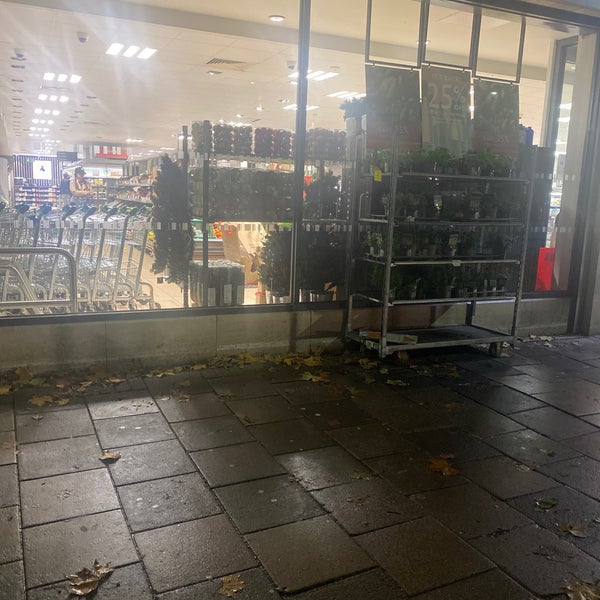 Waitrose & Partners - Turnham Green - 356-362 Chiswick High Road