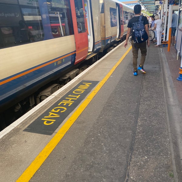 Guildford Railway Station (GLD) - 41 tips from 4733 visitors