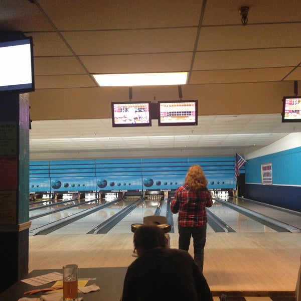 Vision Lanes - Bowling Alley