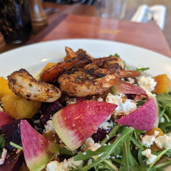 White Dog Cafe - American Restaurant in Wayne