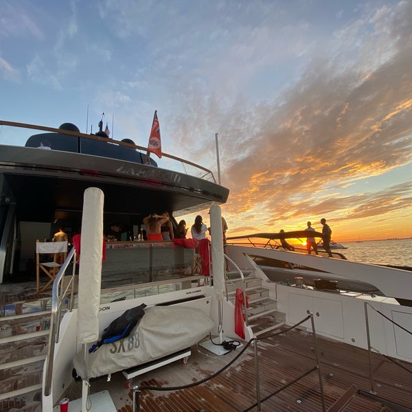 Nixon SandBar - Village of Key Biscayne - 3 tips