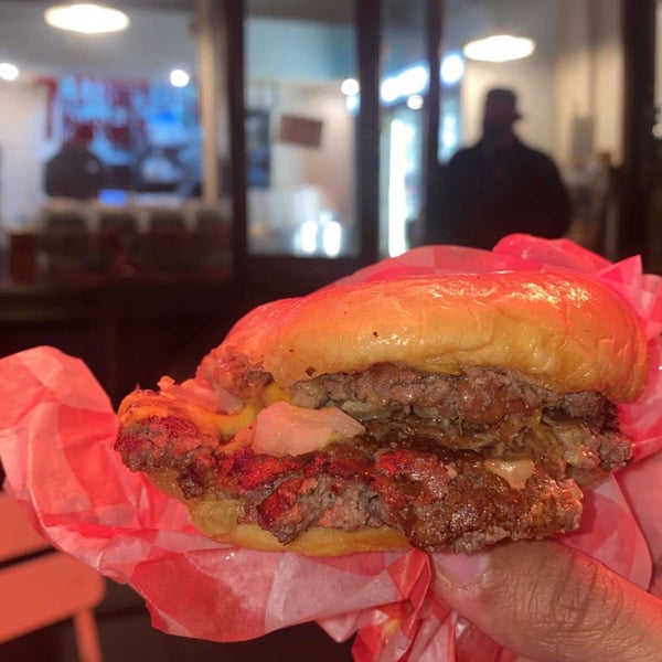 7th Street Burger - Yorkville - 1603 2nd Ave