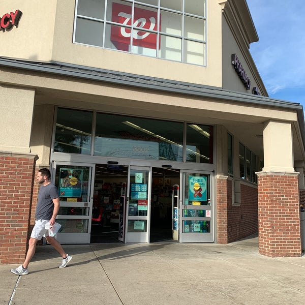 Walgreens - Oak Lawn, Dallas, TX - 10 tips from 1907 visitors