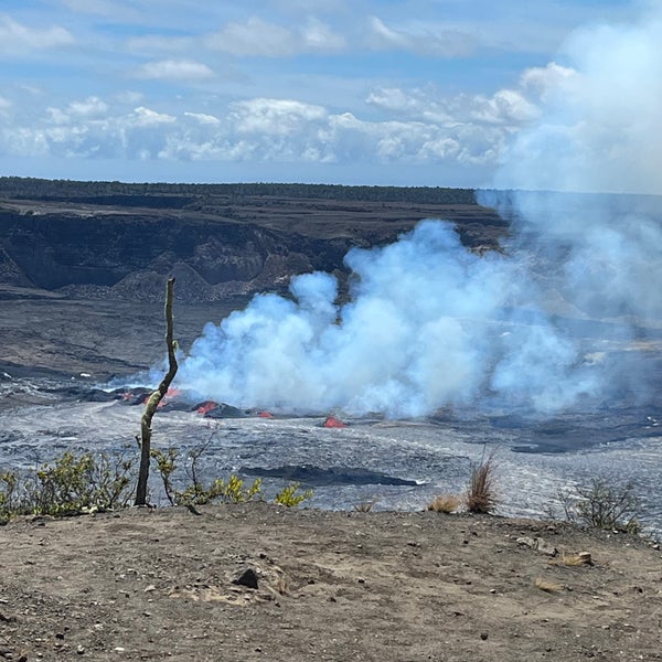 Kilauea Volcano - Kau Desert Trail