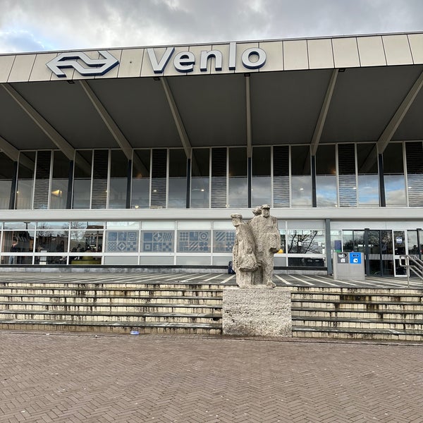 Station Venlo - Rail Station in Venlo