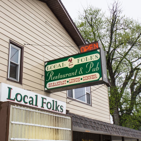 Local Folks Restaurant & Pub - Burger Joint