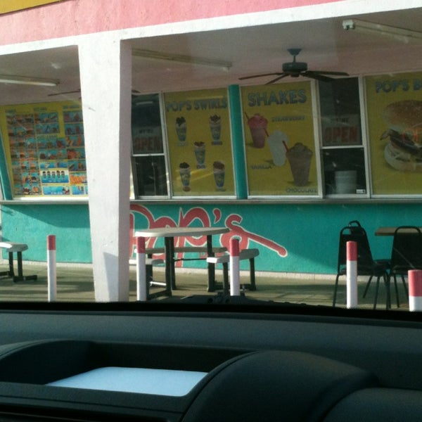 Pop's Drive In - Bakersfield, CA