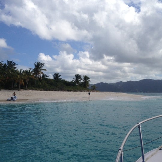 Sandy Cay - Island