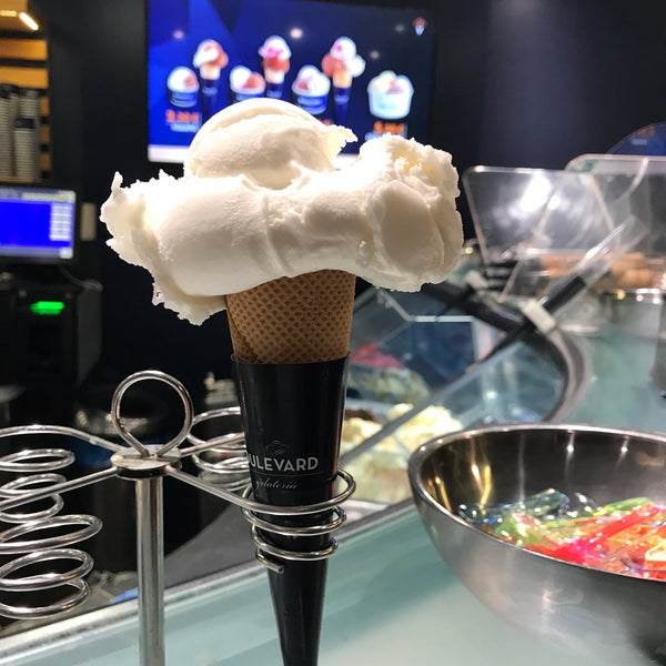 Photos at Gelateria Boulevard - Ice Cream Shop in Donostia-San Sebastián
