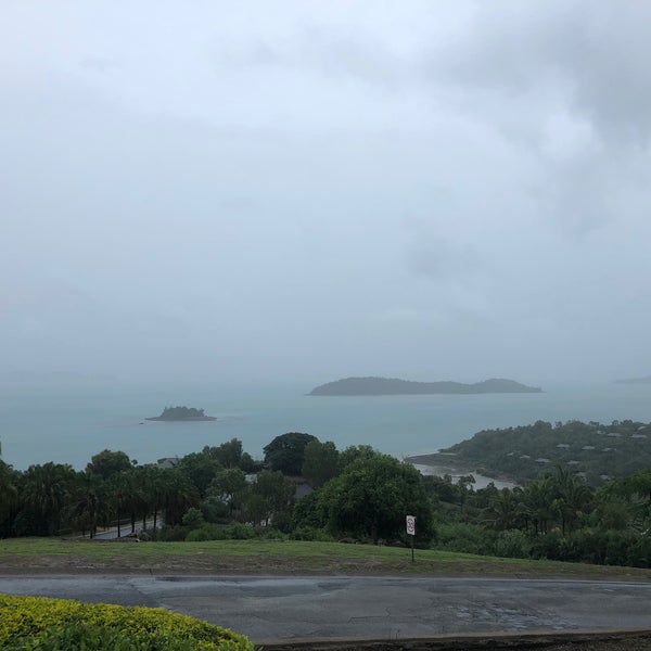 One Tree Hill - Scenic Lookout