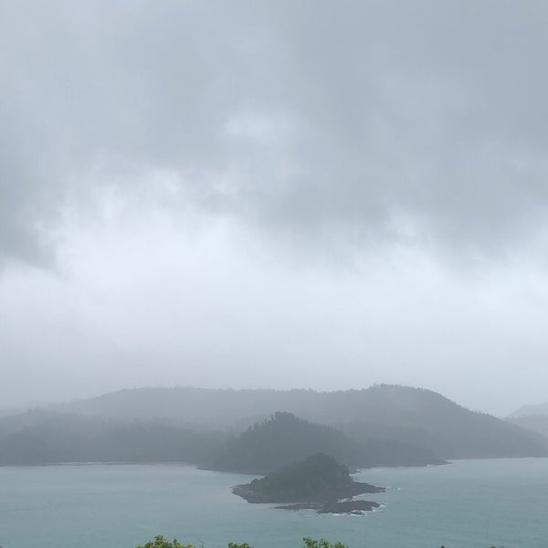 One Tree Hill - Scenic Lookout