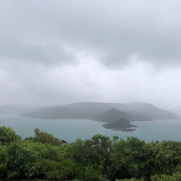 One Tree Hill - Scenic Lookout