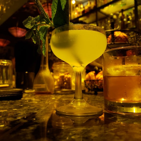 Blue Collar - Cocktail Bar in Los Angeles