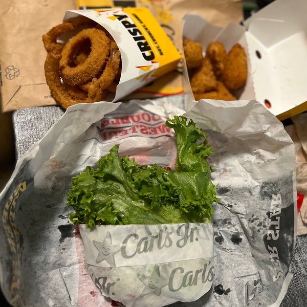 Carl's Jr. - The Anaheim Resort - 2119 S Harbor Blvd