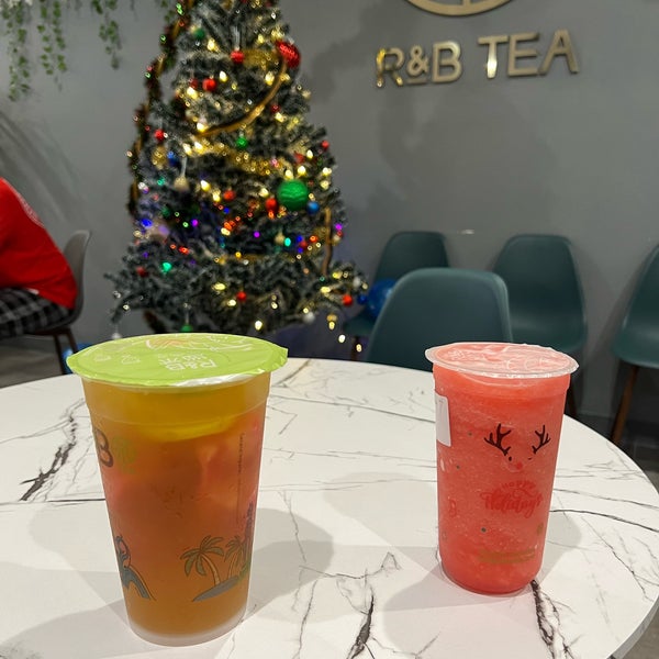 R&B Tea House McFadden - Bubble Tea Shop