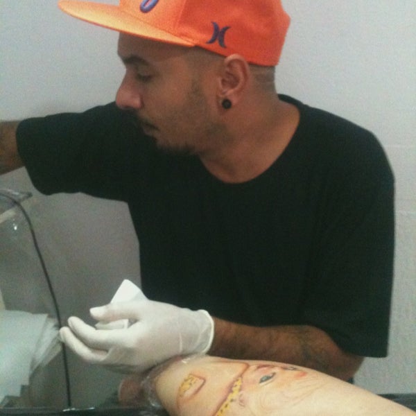 Igor Tattoo - Tattoo Parlor