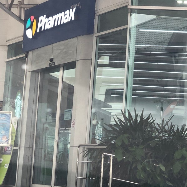 PharMax (ศูนย์รวมยาฟาร์แมกซ์) - 275 Pradist Manudhram Rd