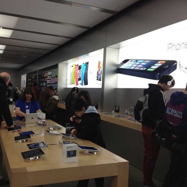 Photos at Apple Grand Arcade - Cambridge, Cambridgeshire