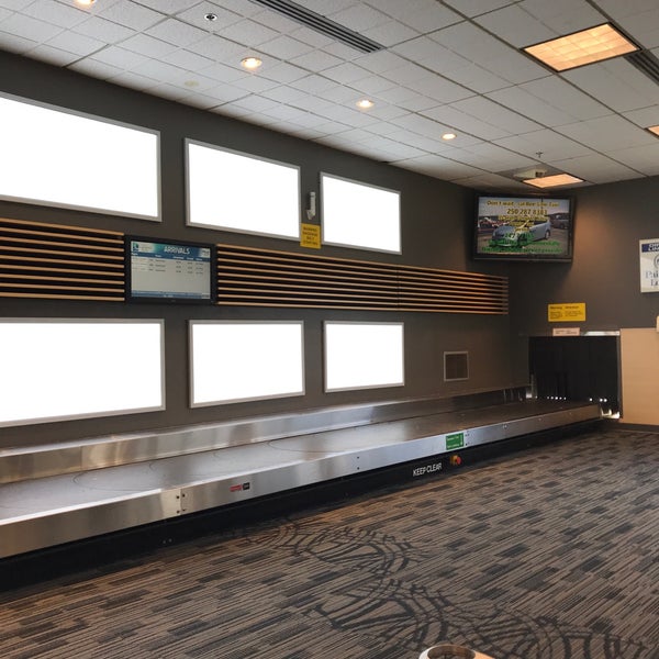 Campbell River Regional Airport (YBL) - Airport