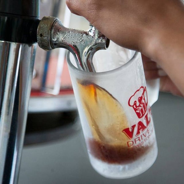 Val's Drive-in - 8 tips from 99 visitors