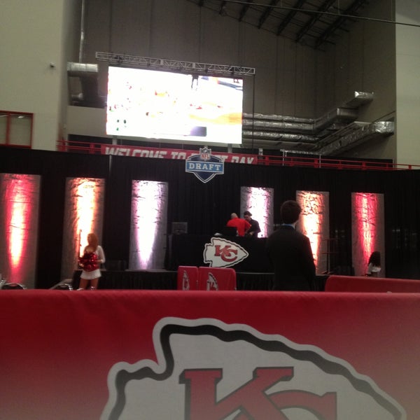 The University of Kansas Hospital Arrowhead Training Complex - 1 ...