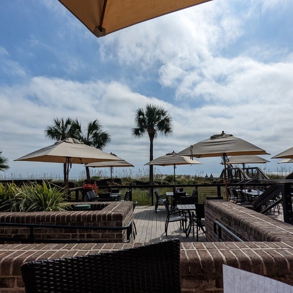Coast Oceanfront Dining at the Sea Pines Resort - 5 tips from 250 visitors