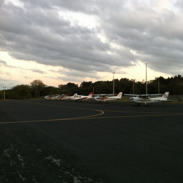 Merritt Island Airport - 1 tip