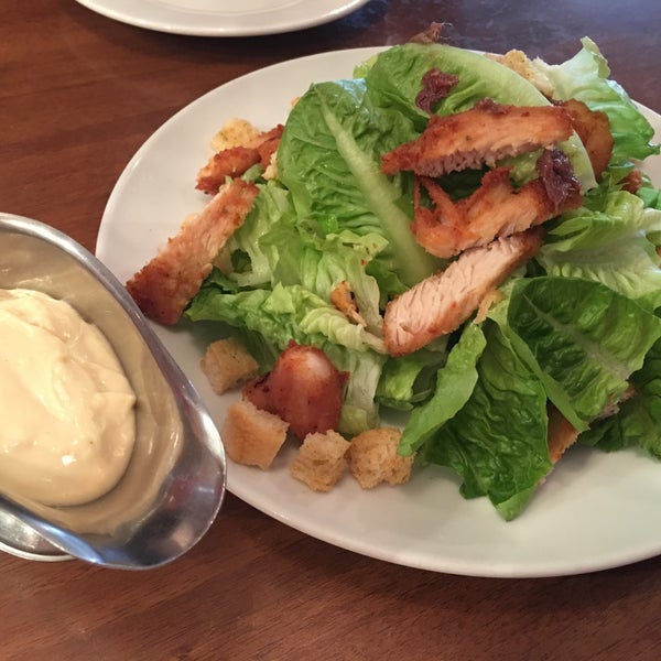 Fratini's Restaurant Pasta & Pizza - Italian Restaurant