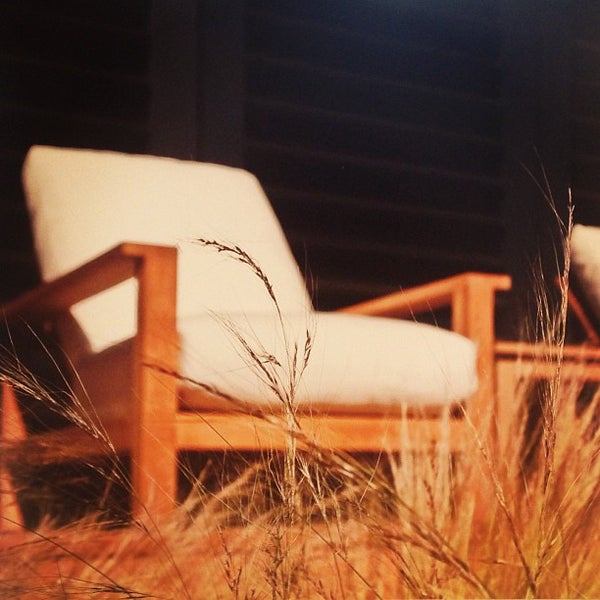 James Perse - Clothing Store in Fairview