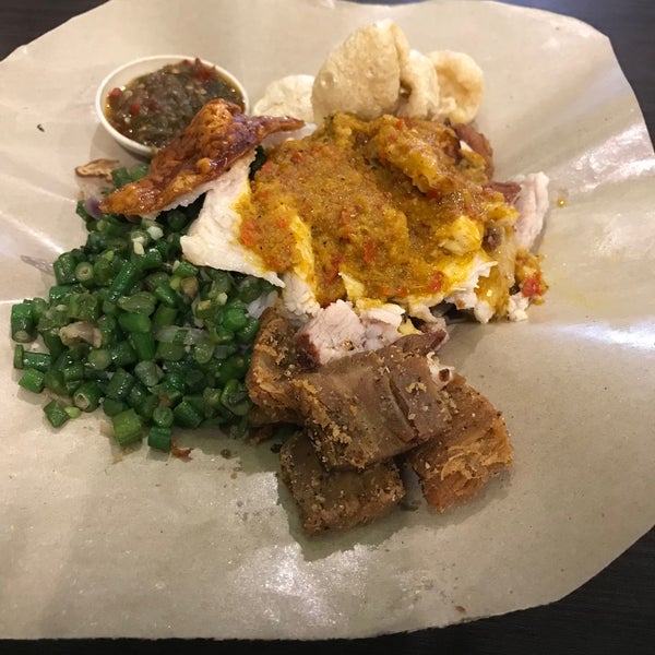 Crispy Pork Noodle soup (Balinese babi guling) - Indonesian Restaurant ...