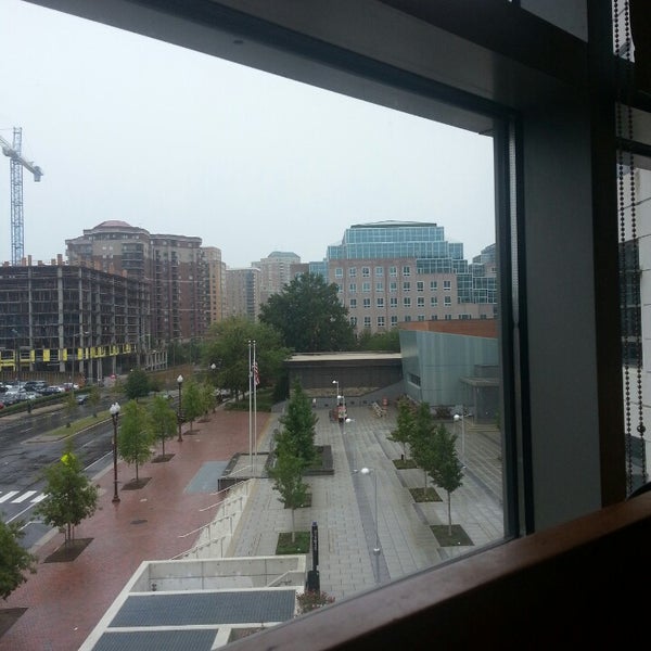 GMU Law Library (Arlington) - Ballston - Virginia Square - 2 tips from ...