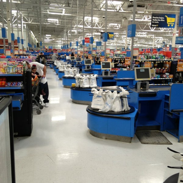 Photos at Walmart Supercenter - Big Box Store in Bakersfield