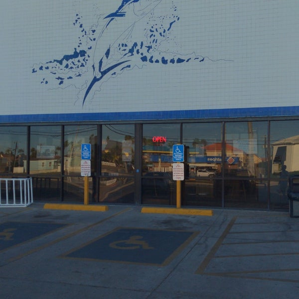 Blue Marlin Supermarket - 16 tips