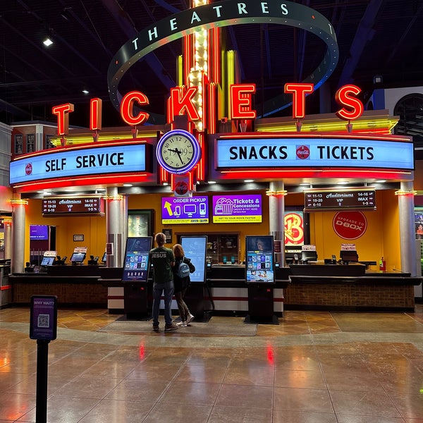 Megaplex 17 - Movie Theater