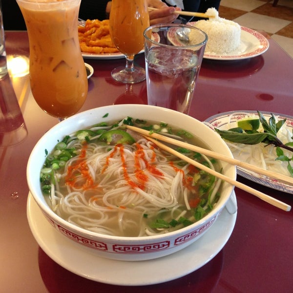 Indu's Asian Noodles And Curries (Now Closed) - 868 Tahoe Blvd # 18-19